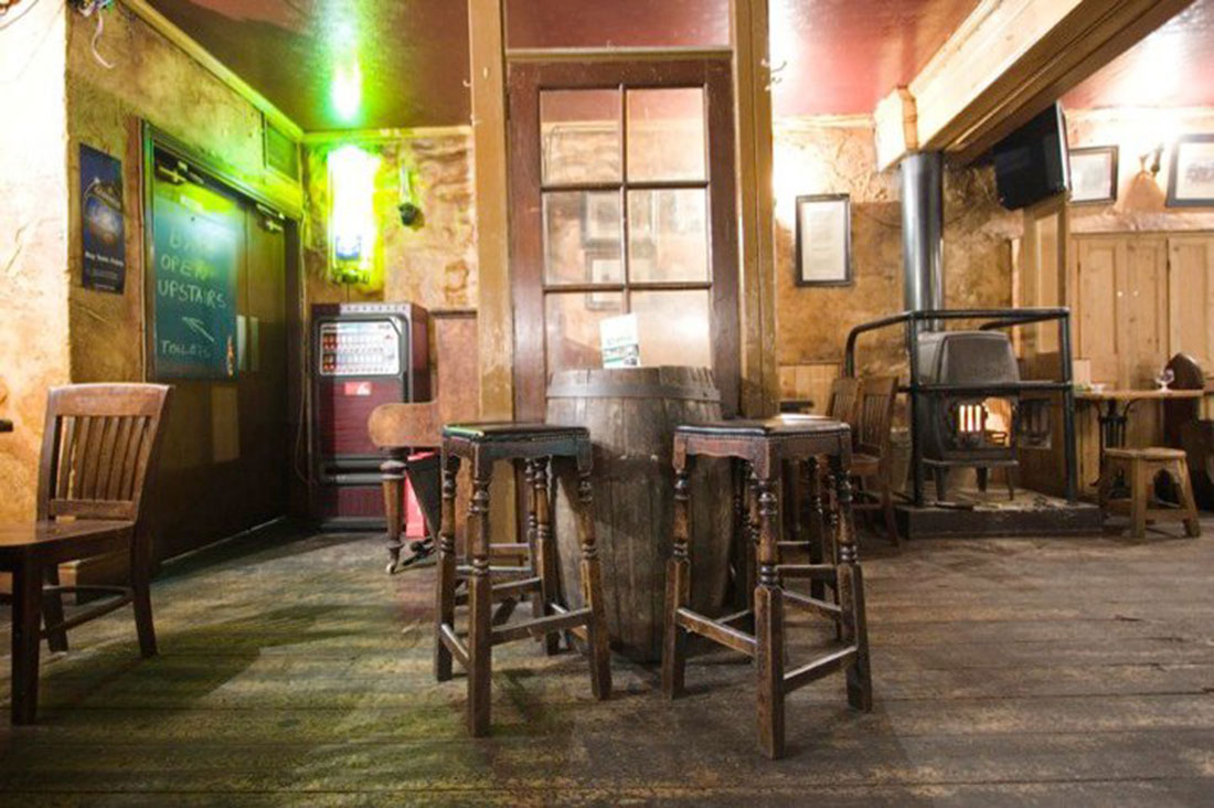 Menu - Courtney's Bar Killarney